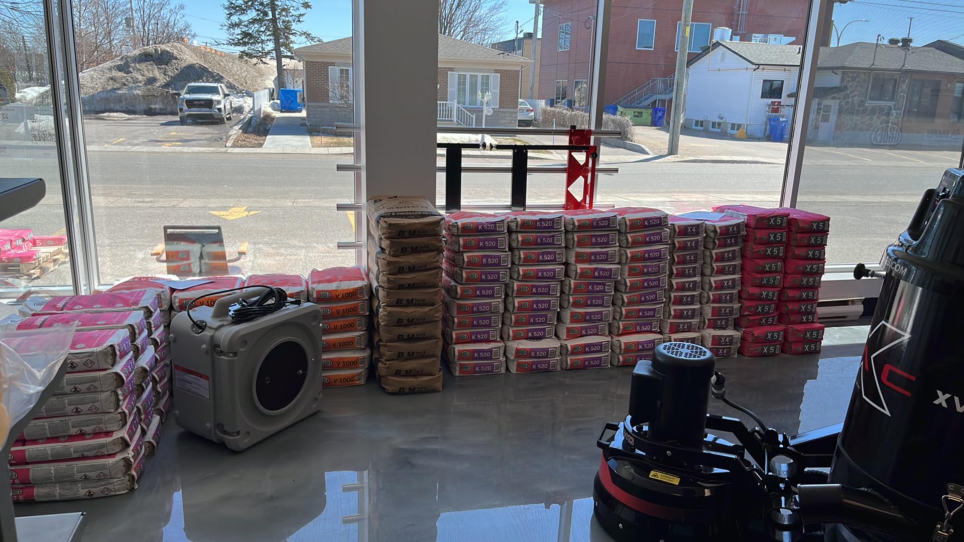 Cérapoxy Outils, accessoires et matériaux céramique époxy béton